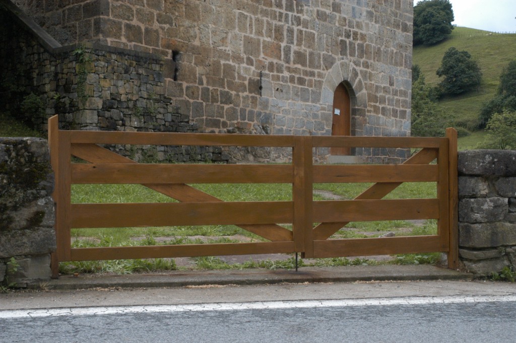 Cancilla de madera – Ingurulan